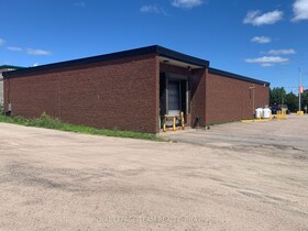 Houses for Rent in Renfrew, ON - 52 Rental Homes