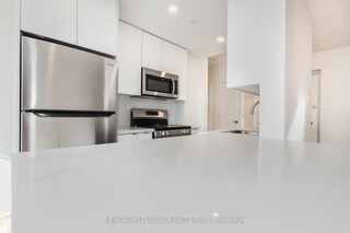 Leaside, Toronto Neighbourhood Guide