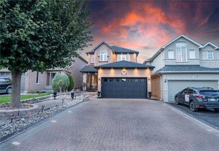 Maple, York Neighbourhood Guide