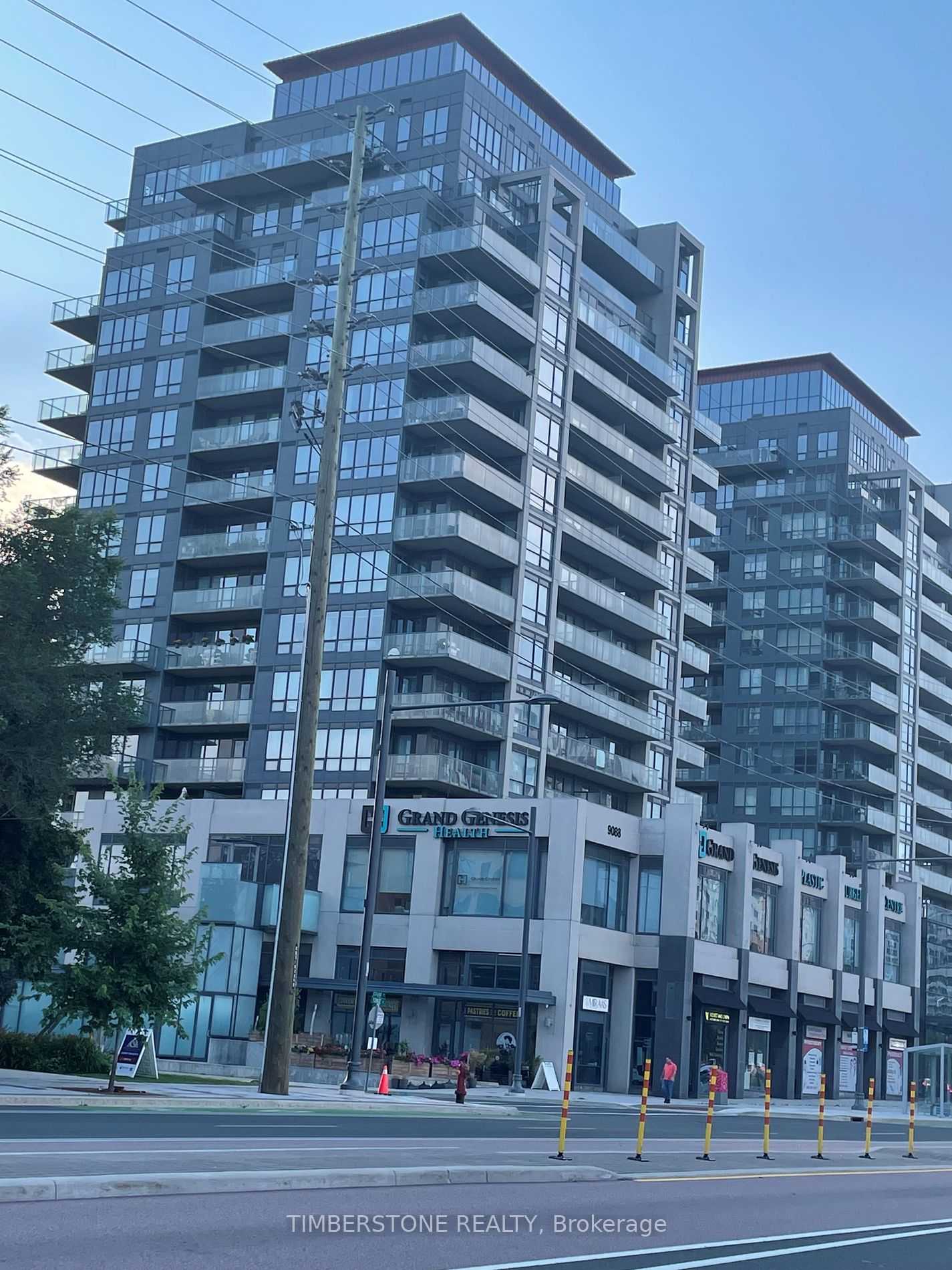 9088 Yonge St E in York, ON for Lease - MLS #N8168828 | Squareyards.ca