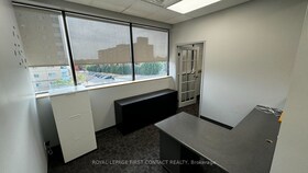 Commercial space for Rent in Barrie, ON - 627 Rental